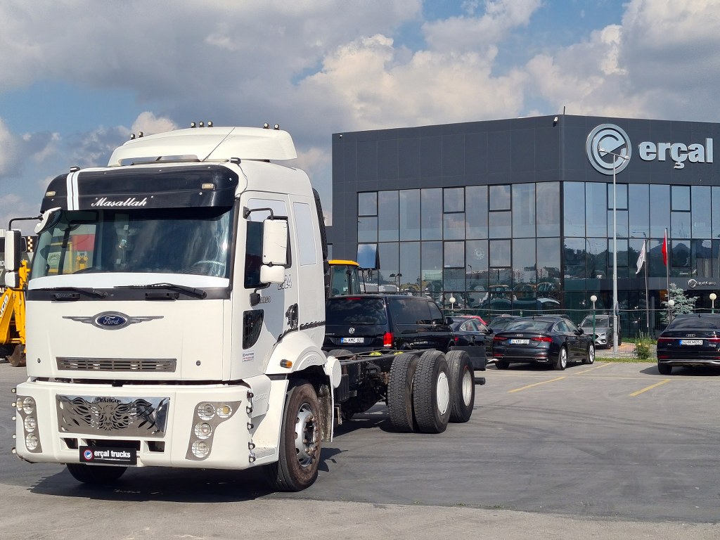 Erçal Trucks - Used truck, trailer and machinery market